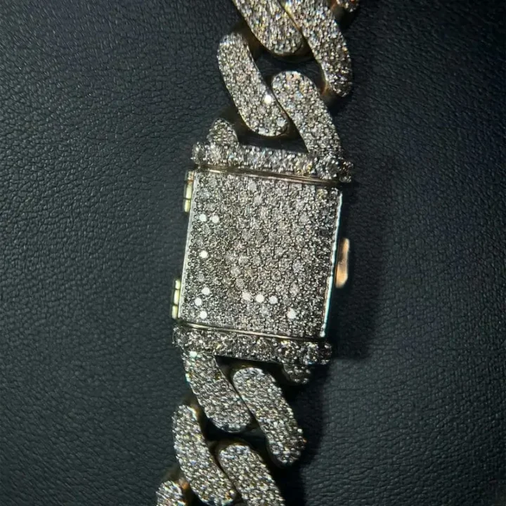 Iced Out 17mm Cuban Chain - Kabils Grillz